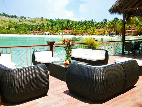 Abaka Bay Resort Reviews, Deals & Photos 2024 - Expedia
