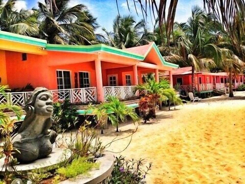 Abaka Bay Resort Reviews, Deals & Photos 2024 - Expedia