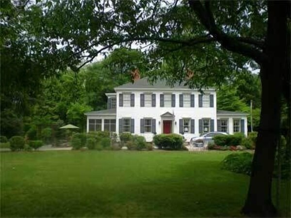 Oak Manor Inn - South Carolina