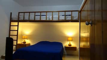 Casa, vista para a praia | 6 quartos, minibar, cofre no quarto, secretária