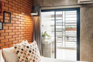 Quarto luxo | Escrivaninha, espaço de trabalho para notebook
