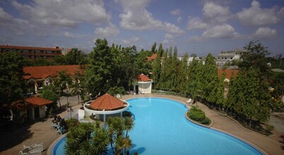 DadD Resort by Lopburi Inn Resort