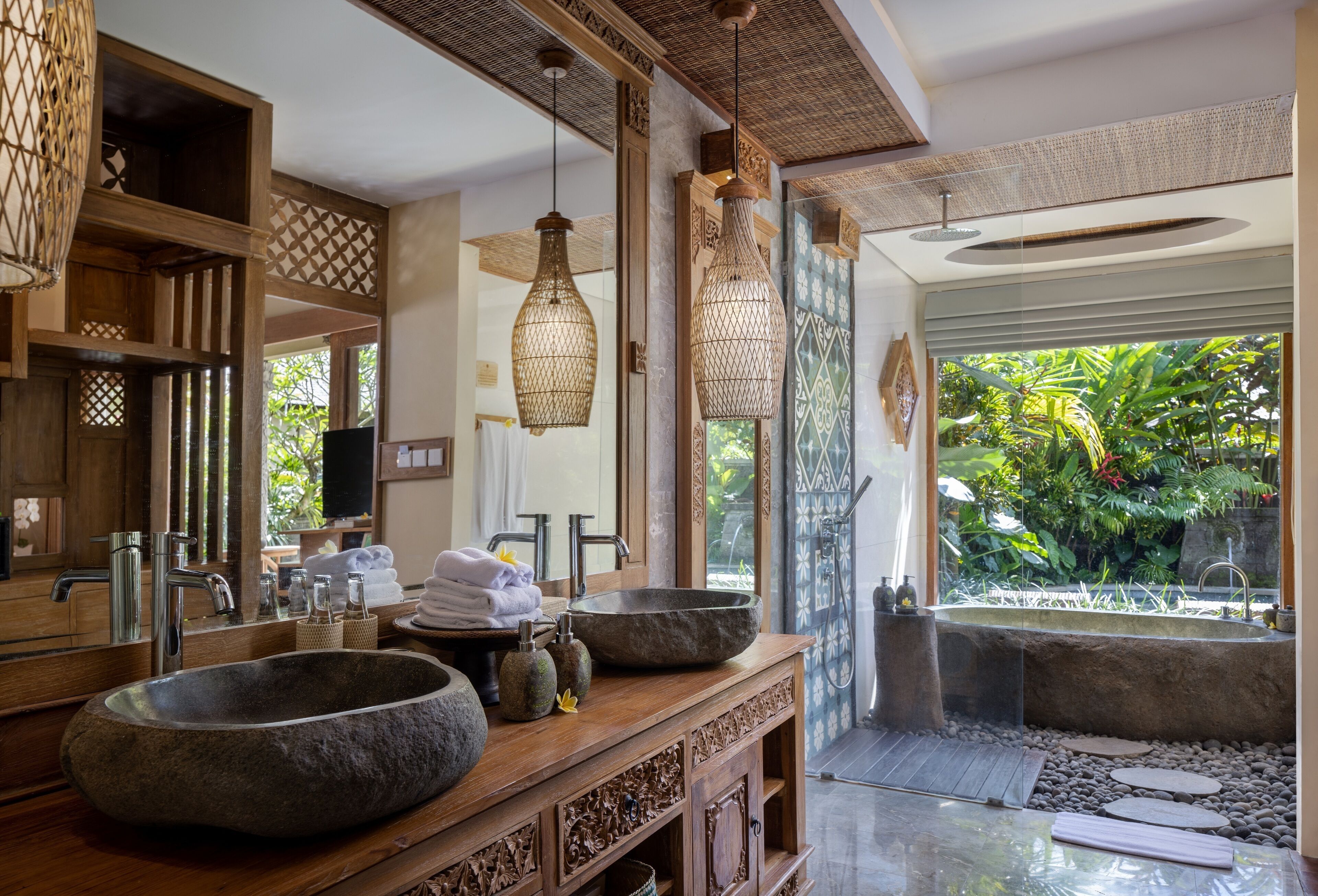 Luxury One-Bedroom Villa with Private Pool with Daily Afternoon Tea | Banheiro | Produtos de toalete grátis, secador de cabelo, roupões de banho 
