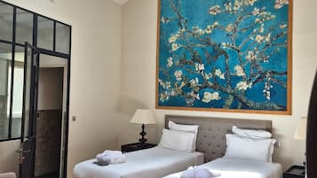 Suite Signature, 1 cama king-size, não fumadores | Roupa de alta qualidade, com decoração personalizada
