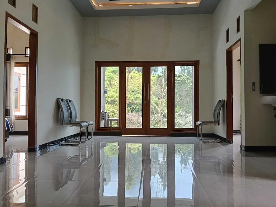 Quarto econômico | Área de estar