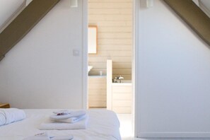 Villa, 2 quartos | Com mobília individualizada, quartos insonorizados