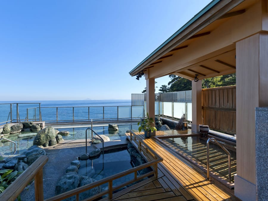 Tratamentos corporais, aromaterapia, tratamentos faciais, massagens