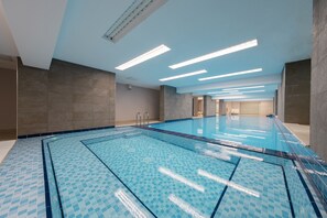 Piscina externa sazonal