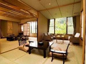 Cofre no quarto 