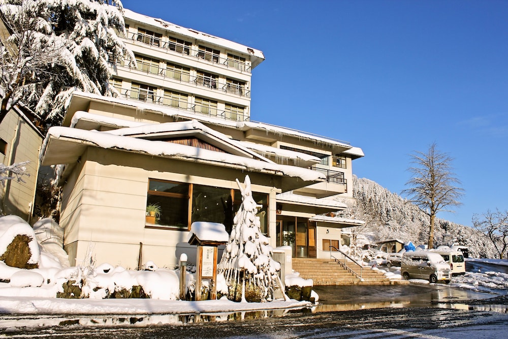 雪国の宿 高半 - 新潟県