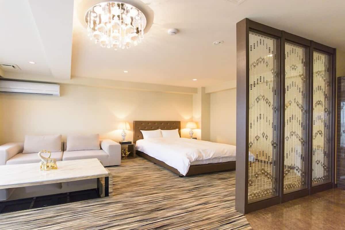Roupas de cama premium, edredons de pluma, cortinas blackout