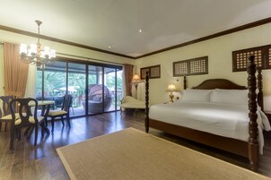 Suíte (Bridal) | Roupas de cama antialérgicas, frigobar, cofres nos quartos, escrivaninha