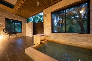 Quarto Tradicional, não fumadores (Open Air Bath, Annex) | Vista do quarto