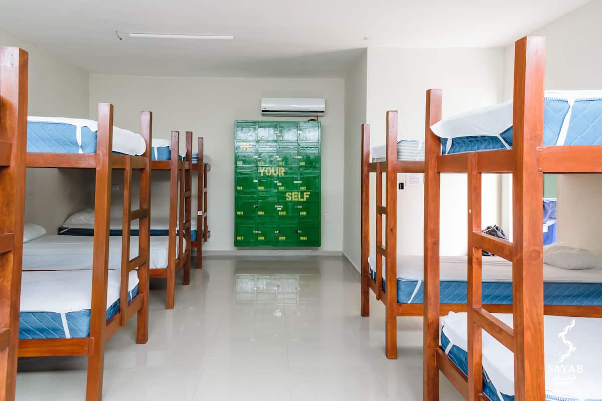 Wi-fi grátis, roupa de cama fornecida