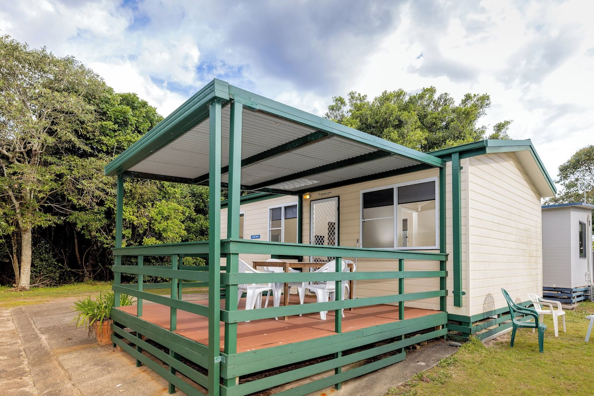 Economy 2 Bedroom Cabin | Terraço/pátio interior