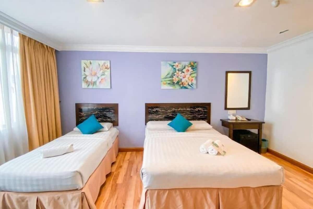 1 quarto, escrivaninha, ferros/tábuas de passar roupa, Wi-Fi de cortesia