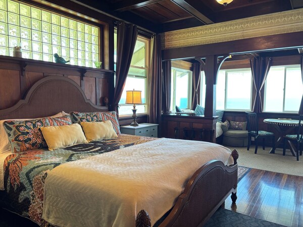 Hilo Bay Oceanfront B&b - Hawaii