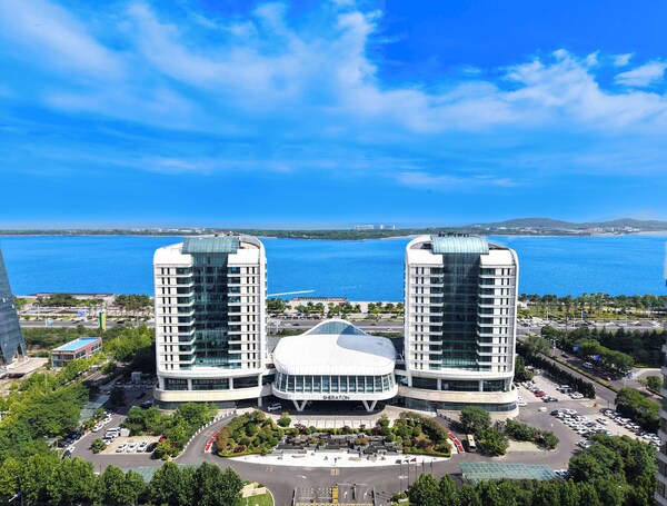 Sheraton Qingdao West Coast - Qingdao