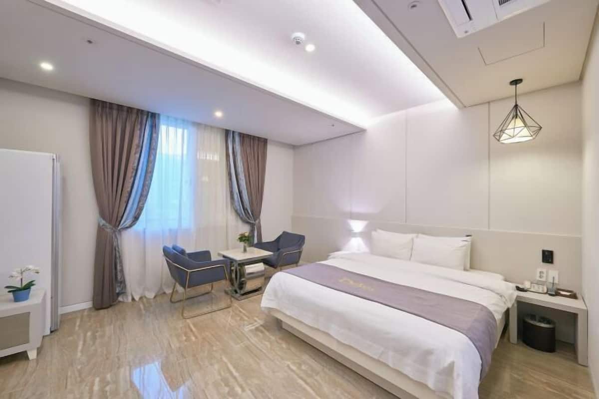 Cofre no quarto, quartos insonorizados, Wi-fi grátis