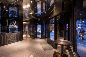 Entrada (vista interior)