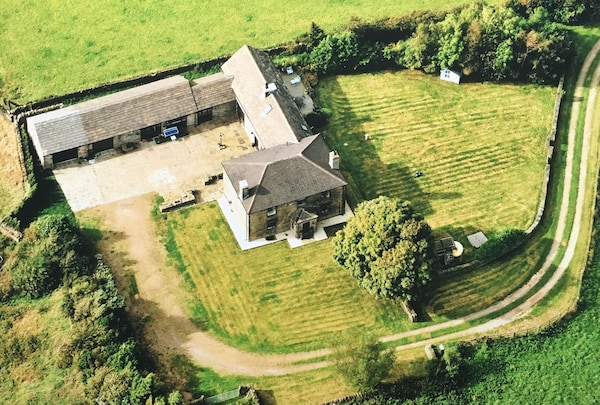 Windy Bank Hall - Holiday Home - Sheffield