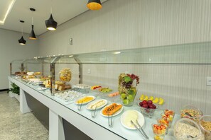 Pequeno-almoço continental diário incluído 
