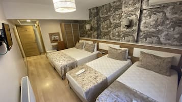 Quarto casal ou duplo | Roupas de cama premium, frigobar, escrivaninha, quartos à prova de som