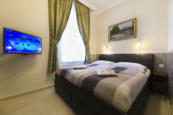 Apartment Karla Capka Street - Karlovy Vary