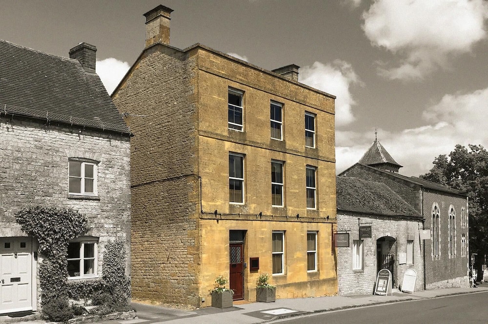 Victoria House Stow - Stow-on-the-Wold