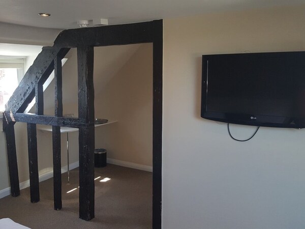 Beaumond Cross Inn - Leicestershire