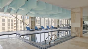 Piscina interior