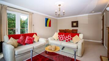 Apartamento superluxo, 2 quartos | Vista para praia/oceano