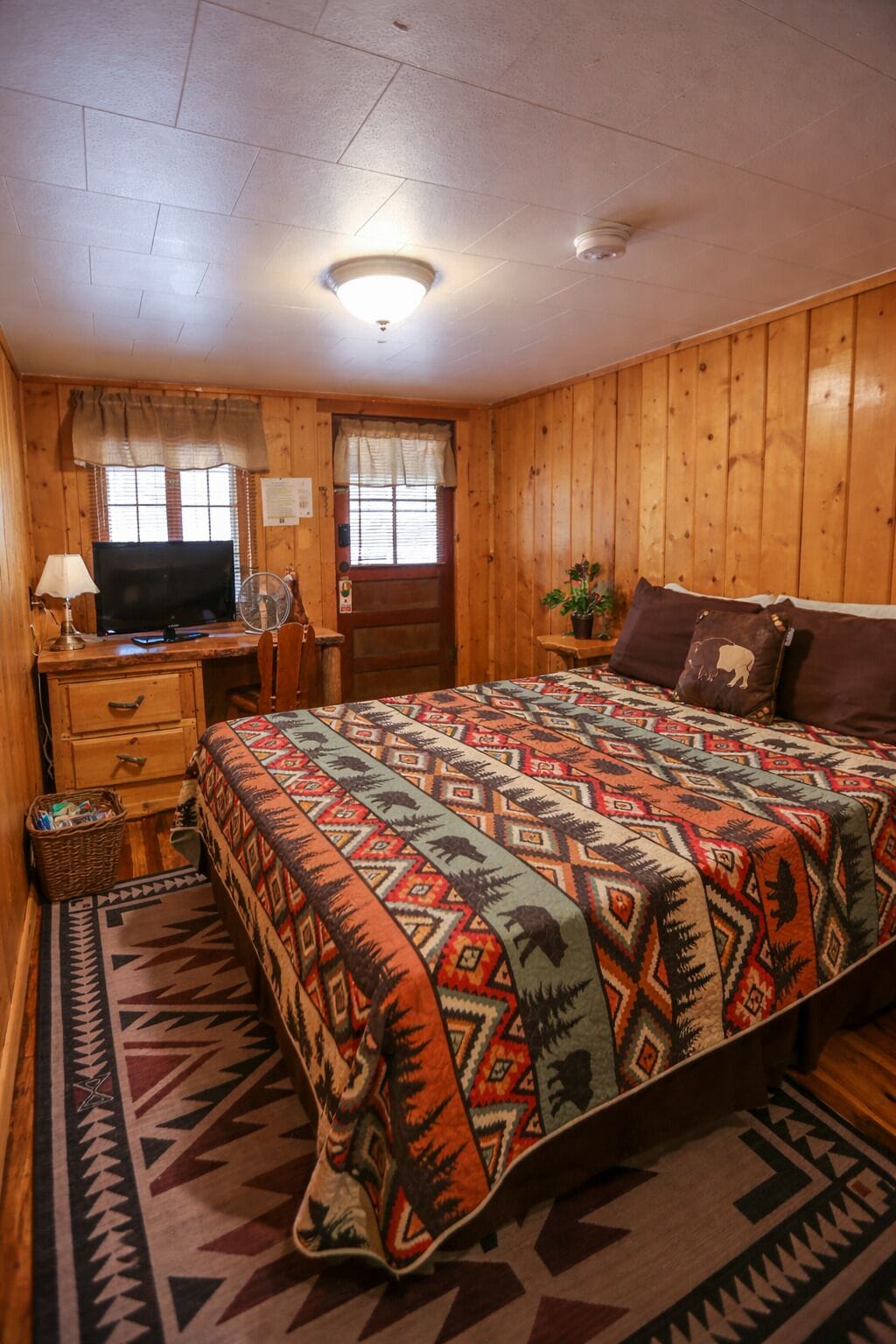 Quarto Comfort, 1 cama queen-size | Roupa de alta qualidade, ferro/tábua de engomar, Wi-fi grátis 