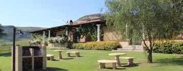 Fachada da propriedade