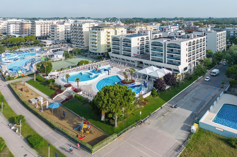 Aparthotel Imperial - Bibione