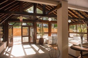 Entrada (vista interna)