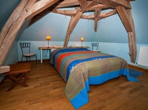 Suíte conforto, suíte, vista para o jardim (Les Tilleuls) | Roupas de cama premium, escrivaninha, Wi-Fi de cortesia, roupa de cama