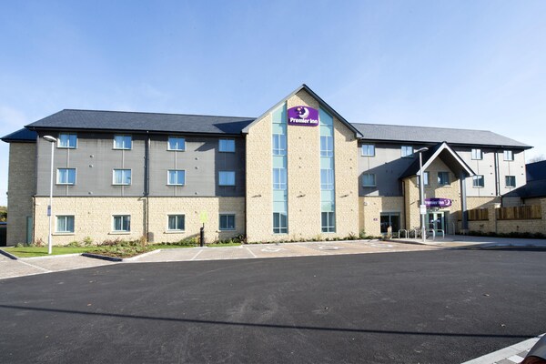 Premier Inn Cirencester - Cirencester
