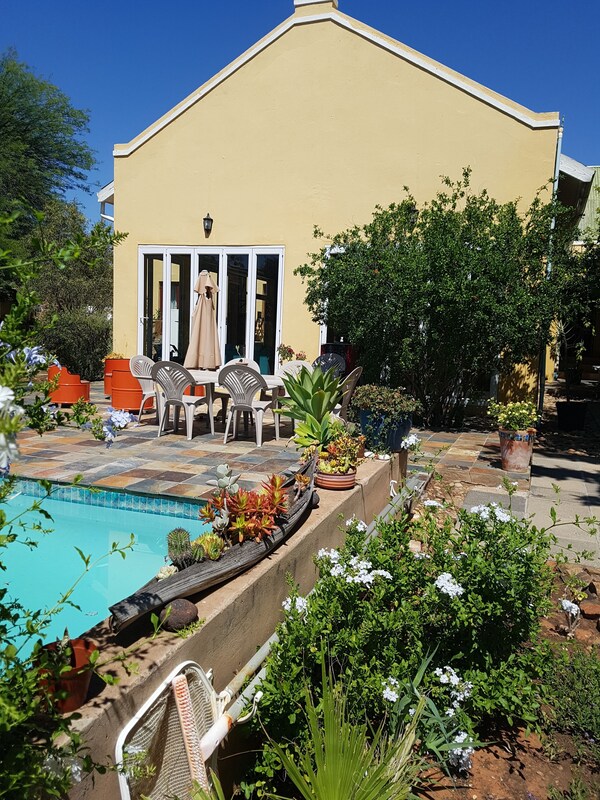 Steytlerville Villa Guest House - Western Cape
