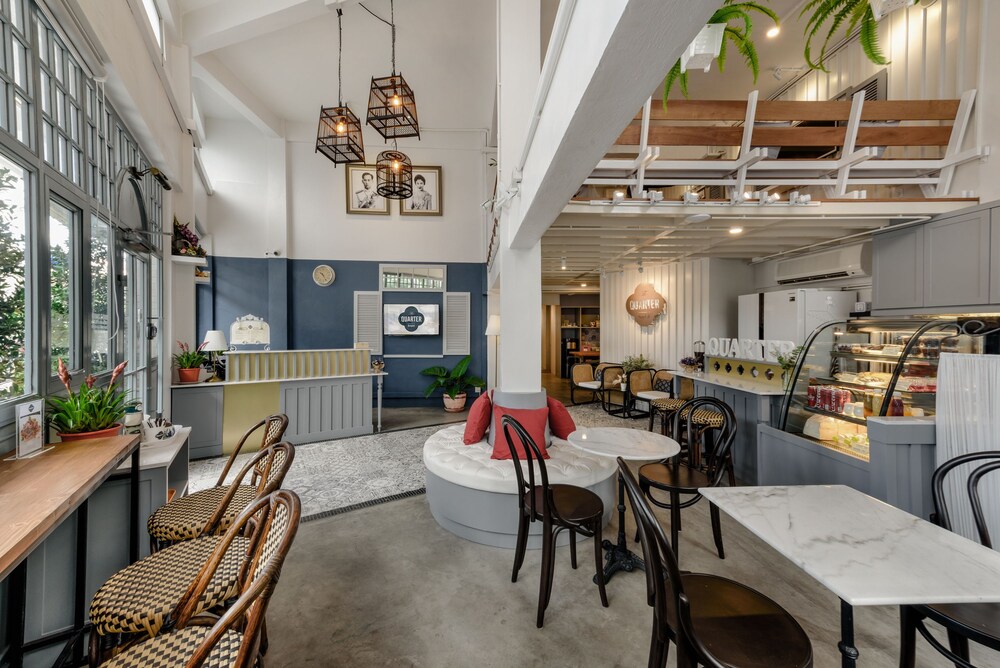 ザ クォーター バンコク ポッシュテル & コワーキング - ホステル - バンコク