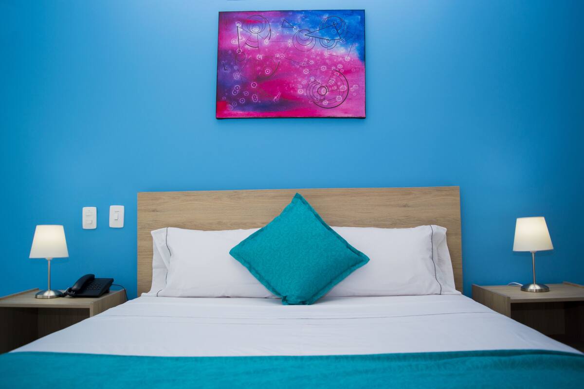 Quarto Duplo | Cofre no quarto, secretária, ferro/tábua de engomar, Wi-fi grátis 
