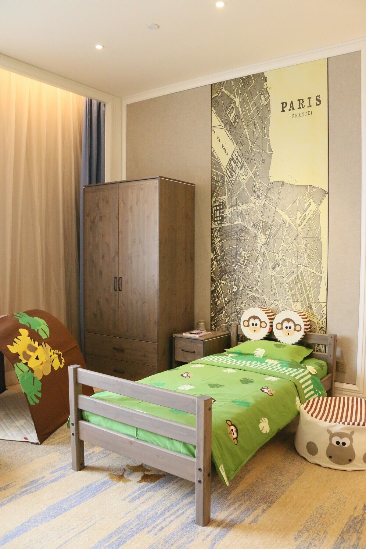 1 quarto, roupa de alta qualidade, edredões de penas 