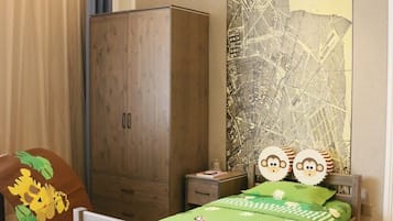 1 quarto, roupa de alta qualidade, edredões de penas