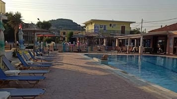 Piscina exterior