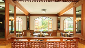 Café da manhã, almoço e jantar