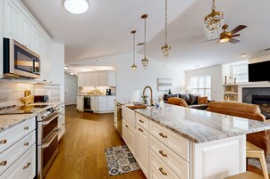 Condo, 4 quartos | Cozinha privada