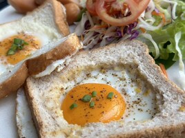 Café da manhã, almoço e jantar