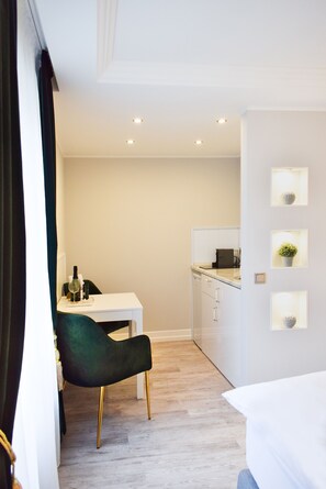 Condo (Nordlicht) | Cozinha americana privada | Geladeira, fogão, cooktop, máquina de café expresso