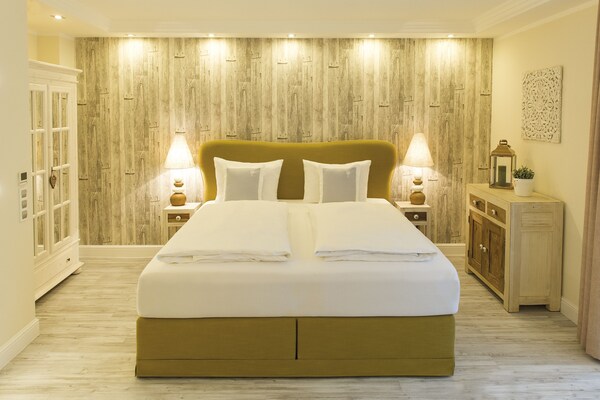 Donau Lodge Boardinghouse - Straubing