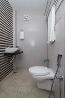 Quarto Superior, 1 cama de casal, não fumadores | Duche na casa de banho